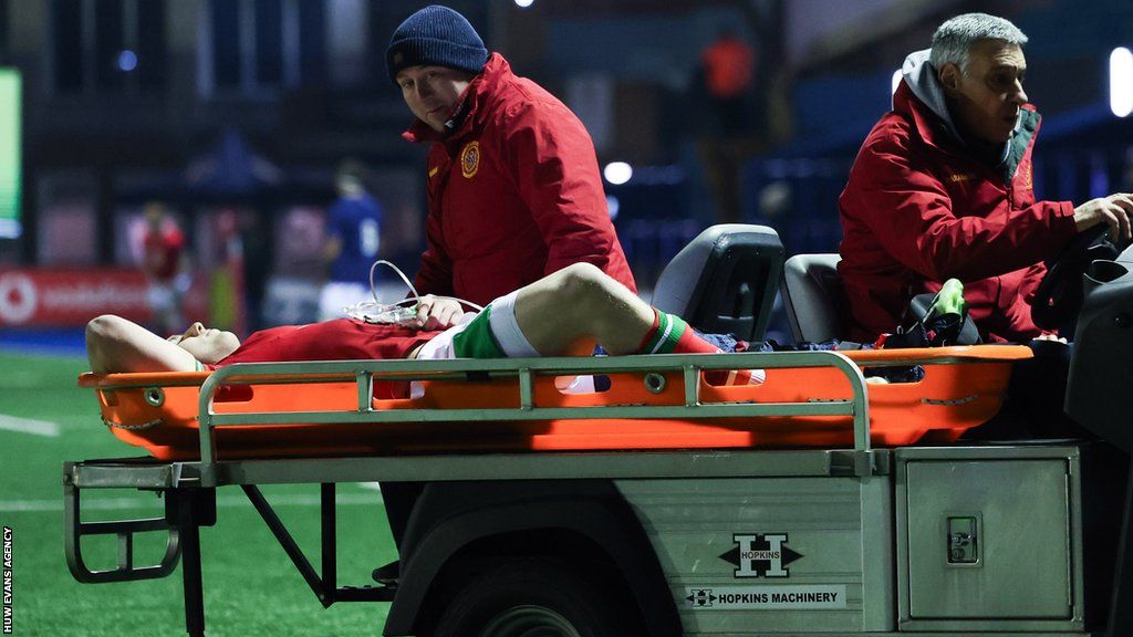 Harri Ackerman: Wales U20s captain undergoes leg surgery - BBC Sport
