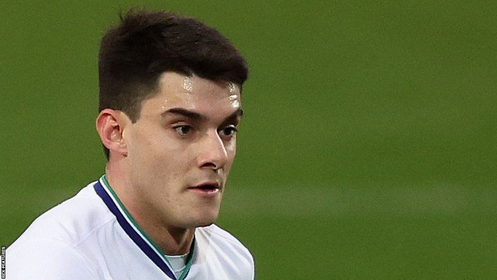 Rob Apter: Blackpool winger rejoins Tranmere Rovers on loan until end ...