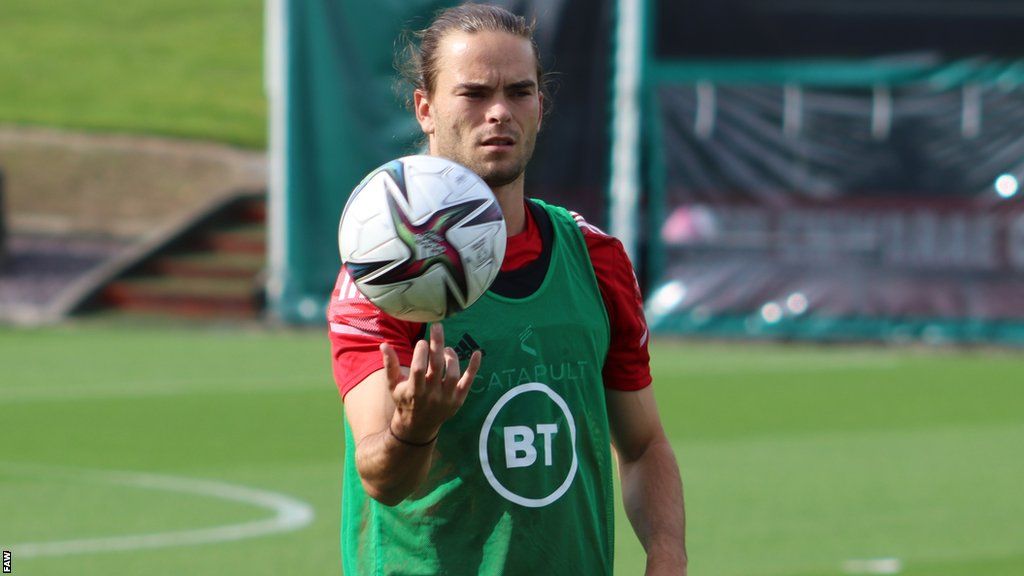 Josh Farrell: Spanish-born striker hopes to shine in Wales colours ...