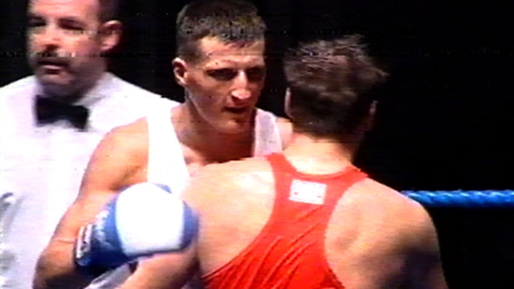 Carl Froch: How reluctant boxer became The Cobra - BBC Sport