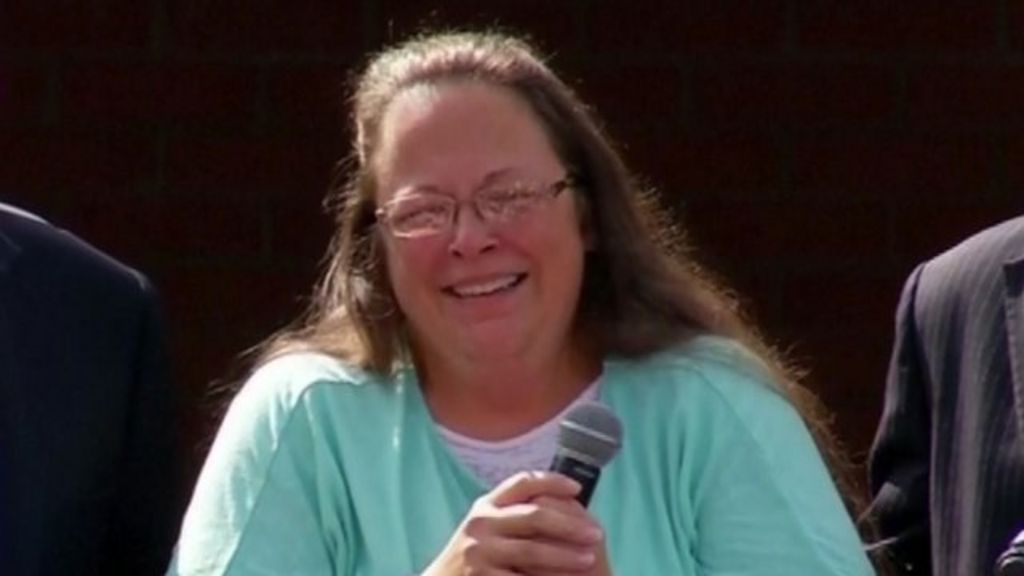 Kim Davis Released From Jail In Dispute Over Gay Marriage Bbc News