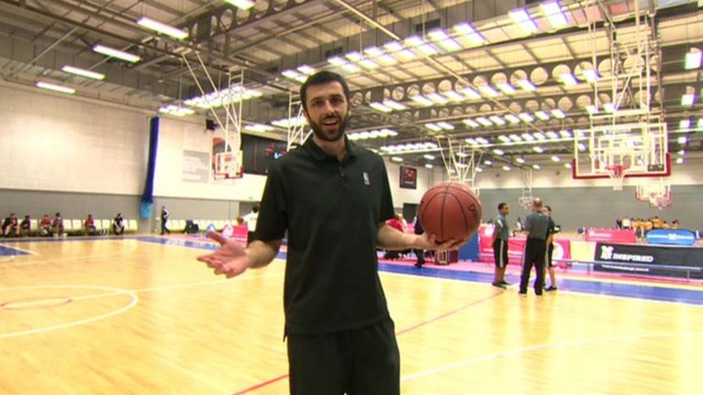 Top Tips for shooting perfect hoops in basketball - BBC Newsround