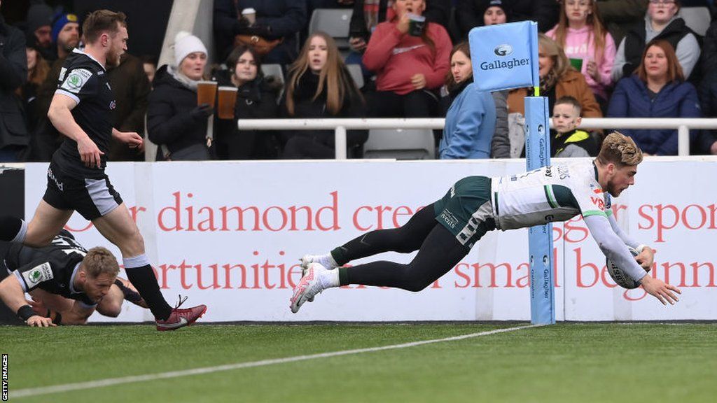 Premiership: Newcastle Falcons 19-34 London Irish - Exiles boost play ...