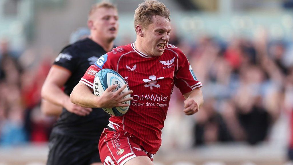 'We used to love a matchday in Cardiff' - Scarlets' Sam Costelow ...