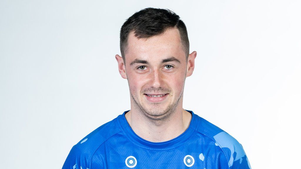 Alfie Pyle: Disability cricketer defies bullies to make England debut ...