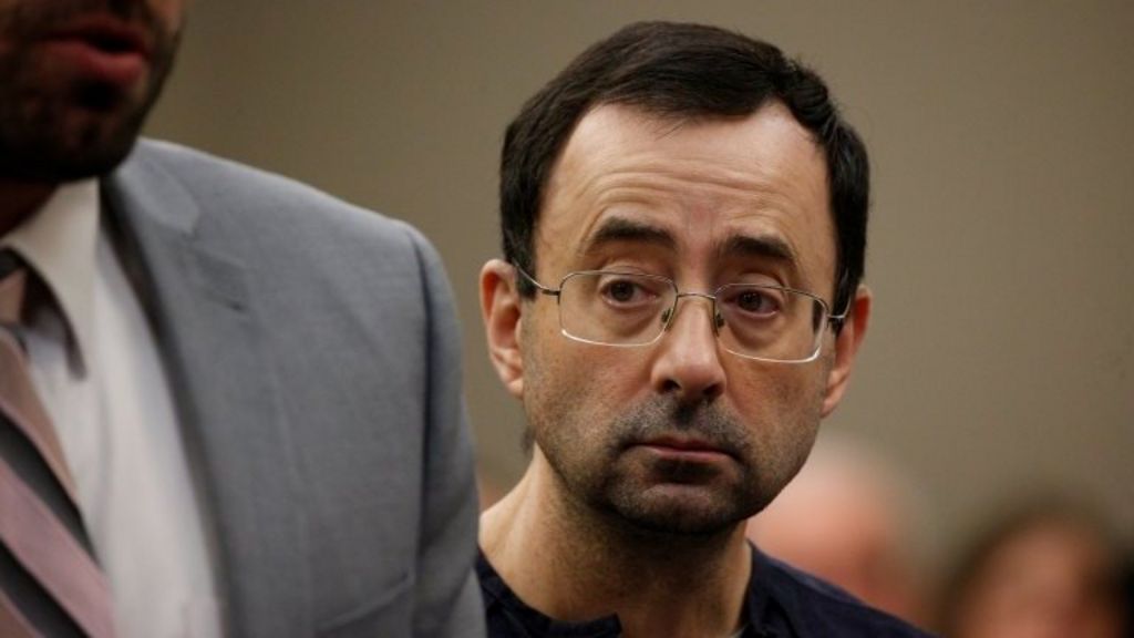 Larry Nassar Disgraced Us Olympics Doctor Jailed For 175 Years Bbc News