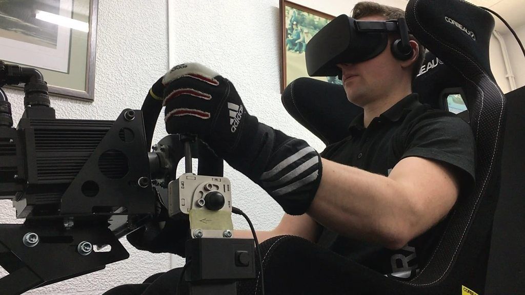 What do racing drivers do during the off season? - BBC Sport