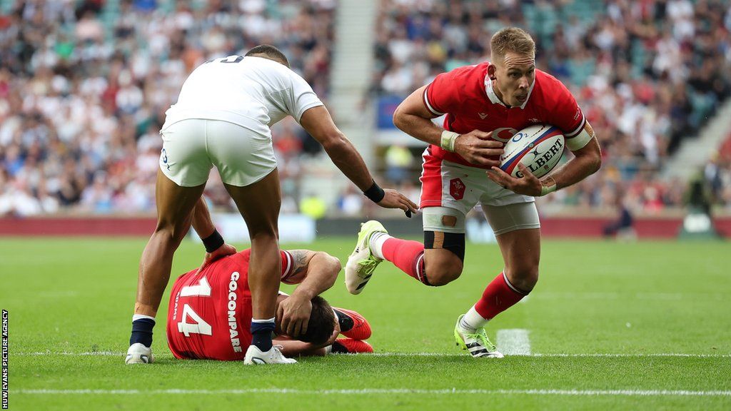 Liam Williams: Wales full-back confirms Six Nations unavailability with ...