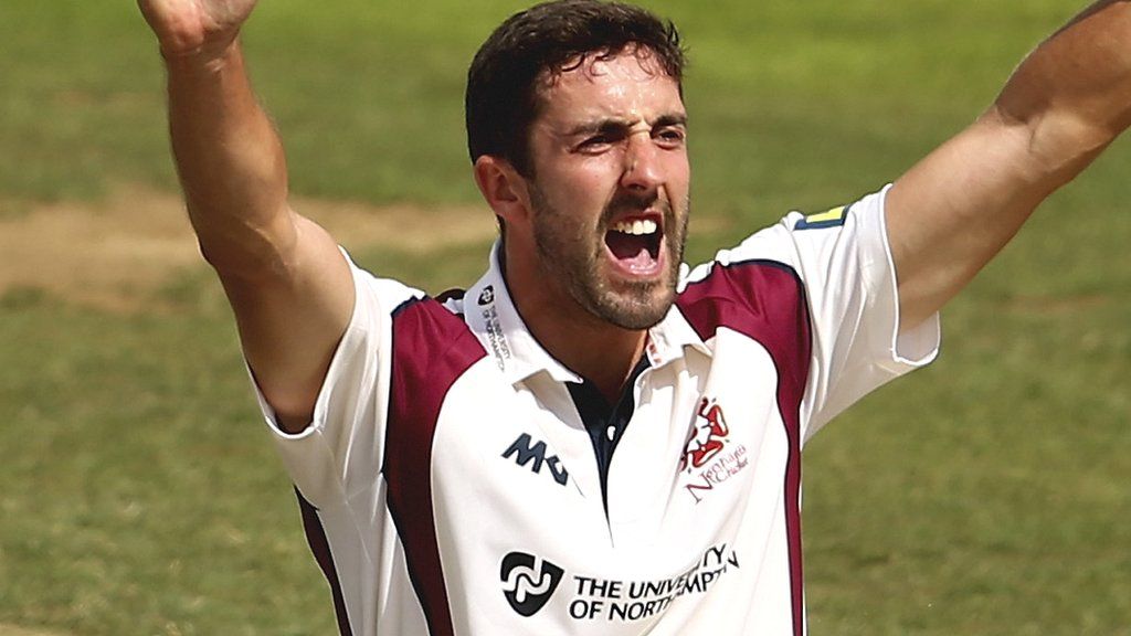 Northamptonshire v Leicestershire: Alex Wakely and Rob Keogh score tons ...