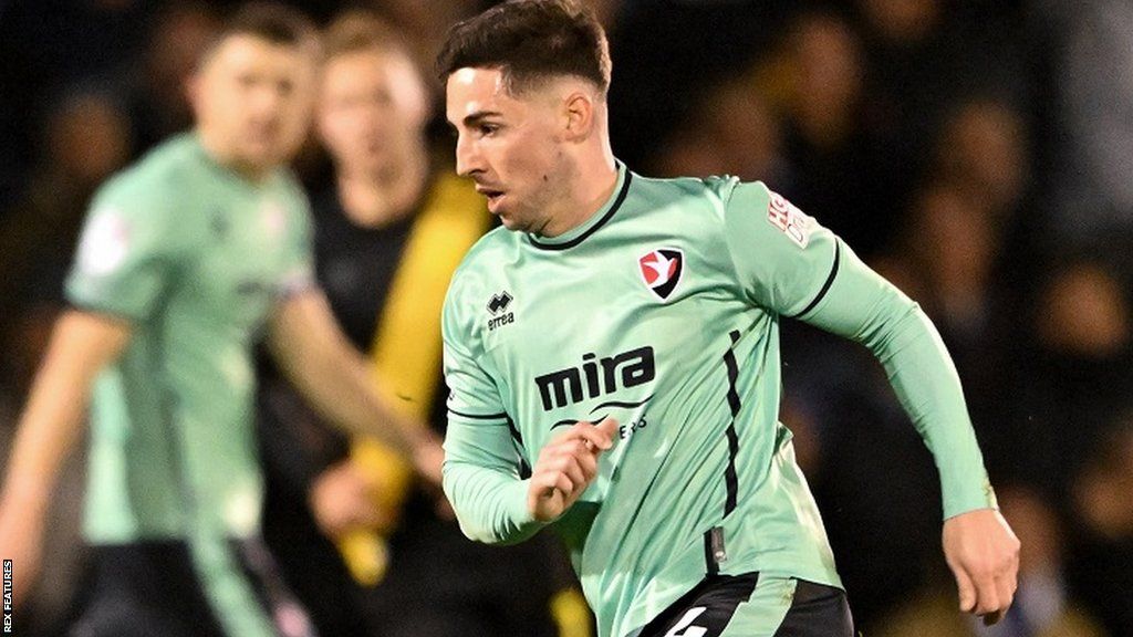 Tom Pett: Cheltenham Town midfielder extends contract until end of ...