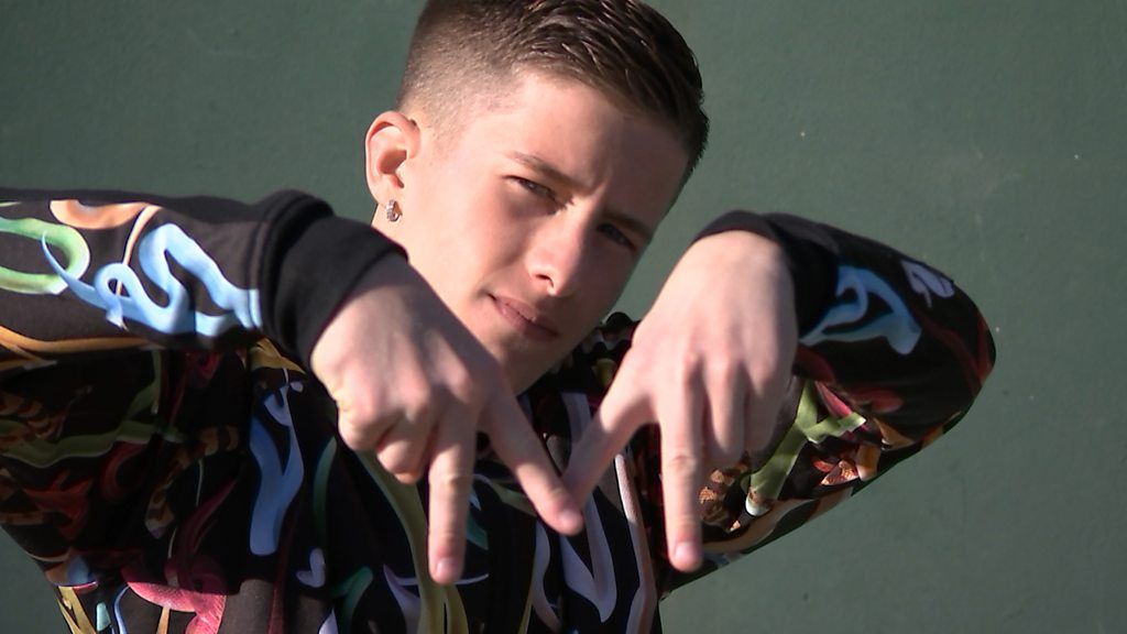 Youth Olympic Games: Italy's breaking Bad Matty - BBC Sport