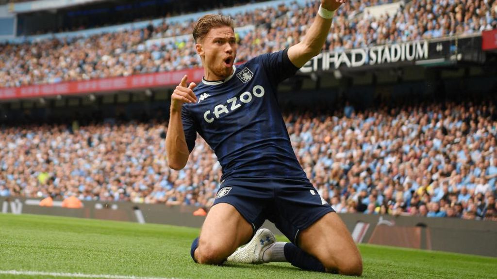 Cash wins your player of the season vote - BBC Sport