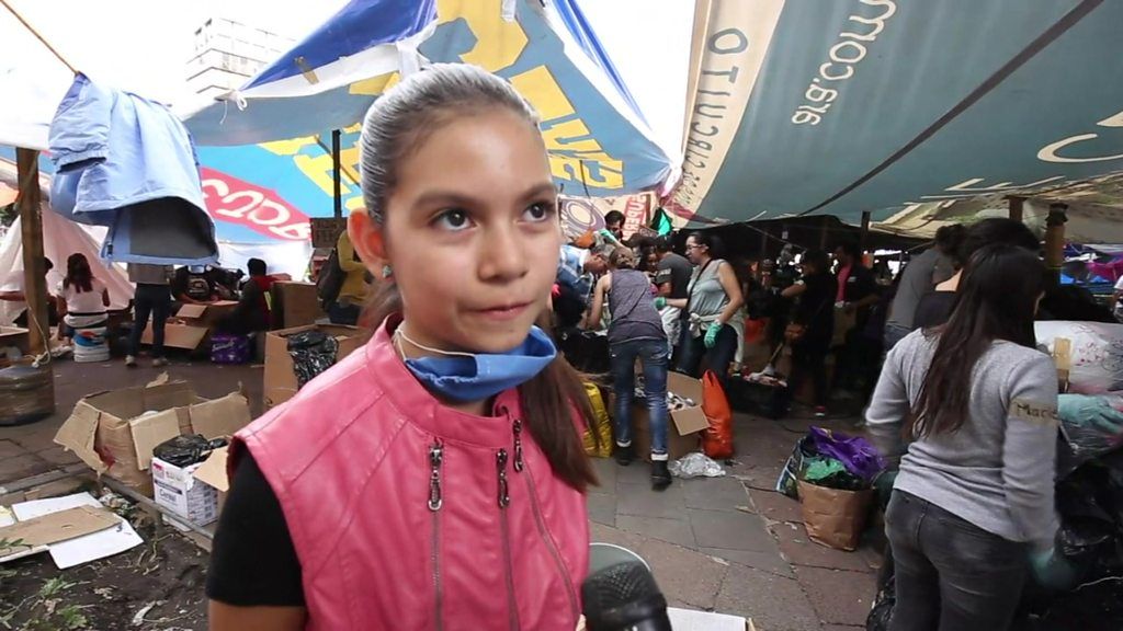 Many homeless in Mexico after three earthquakes - BBC Newsround