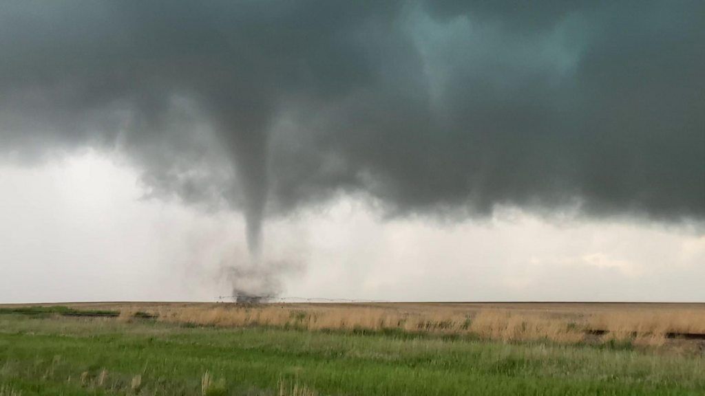 What is a tornado? - BBC Newsround