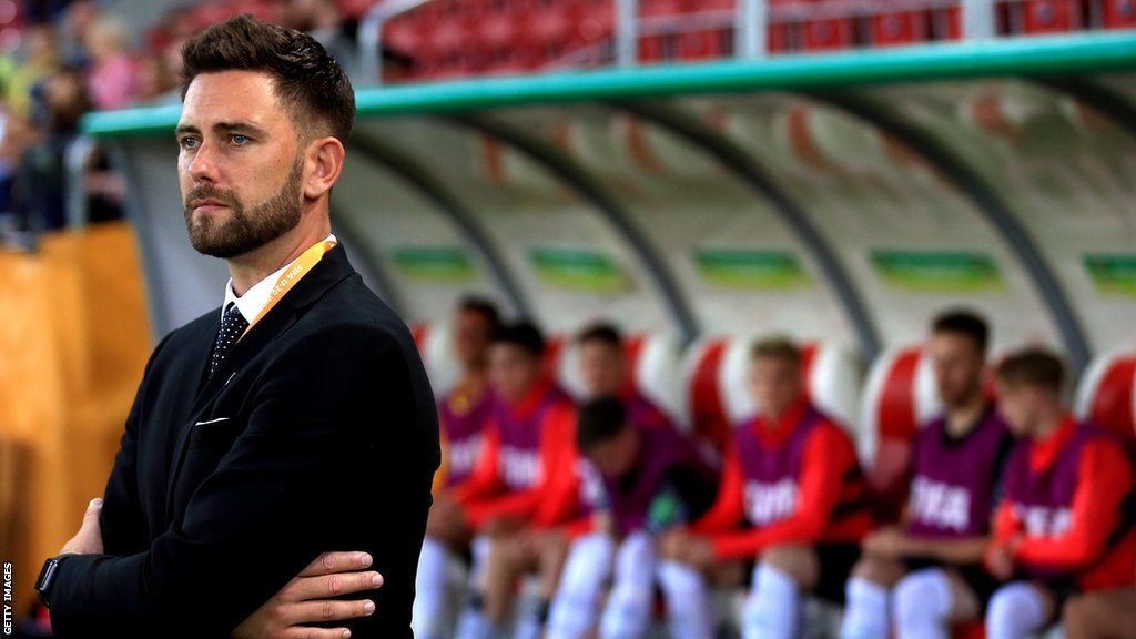 Des Buckingham's journey to Mumbai City success - via Oxford United and ...