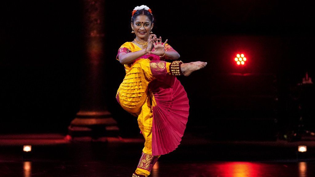 BBC Young Dancer Adhya Shastry 'an inspiration' to young dancers - BBC News
