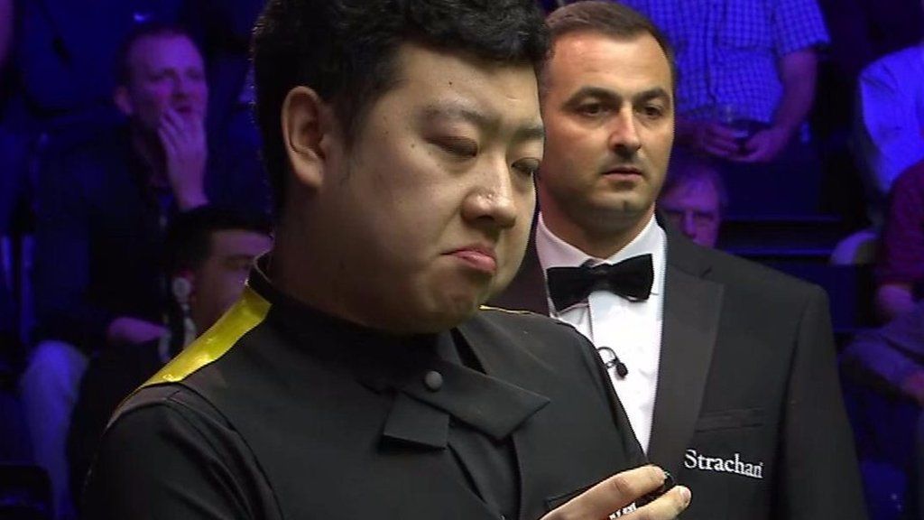 UK Snooker Championship 2017: Li Hang misses out on 147 - BBC Sport