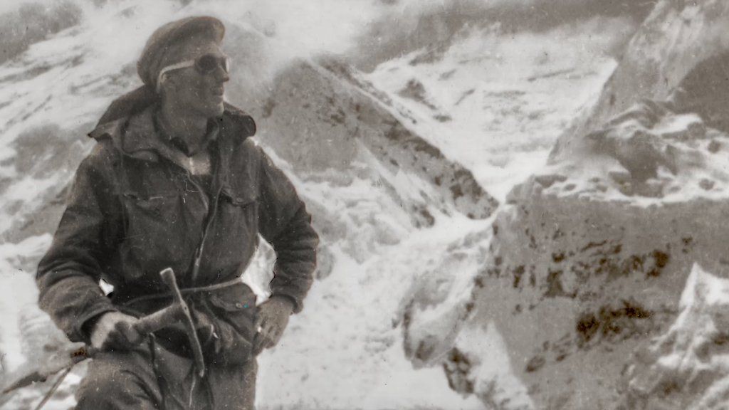 Legendary Scots climber Dr Hamish MacInnes dies - BBC News