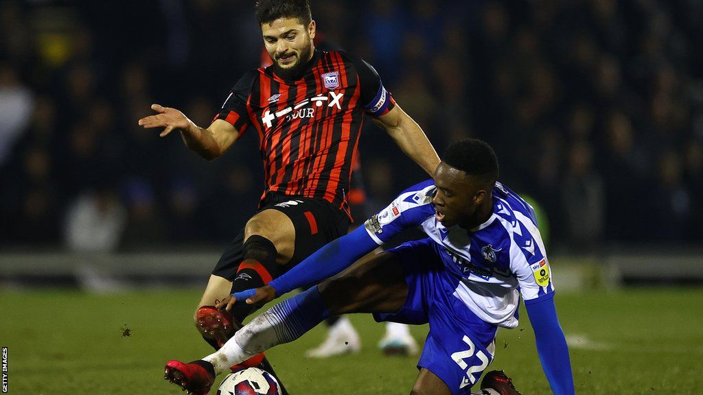 Lamare Bogarde: Bristol Rovers bring back Aston Villa midfielder on ...