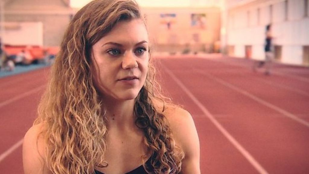 Beth Dobbin: 'I remember thinking I'm going to die' - BBC Sport