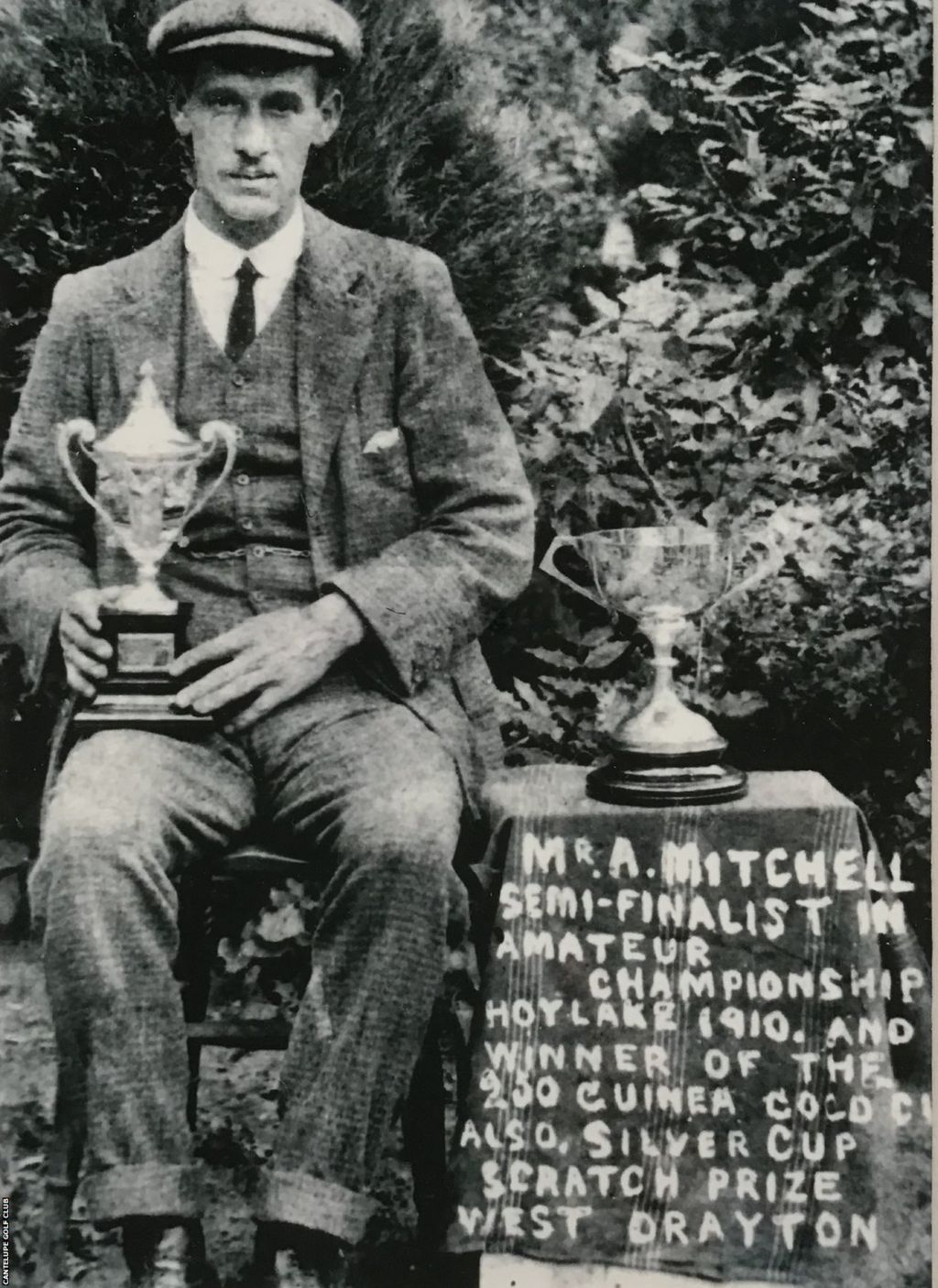 Ryder Cup: Abe Mitchell was chosen to be the figure on top of the trophy by Sam Ryder - BBC Sport