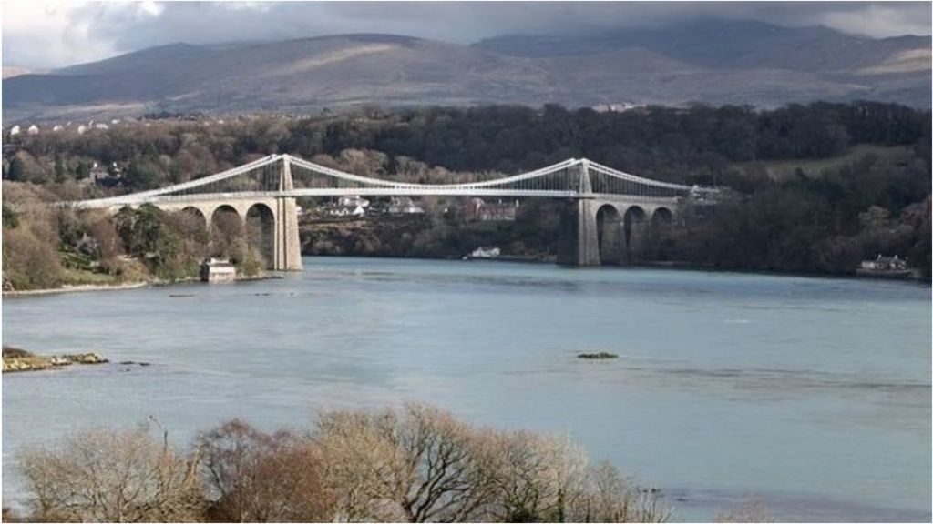 Pont Menai - BBC Cymru Fyw