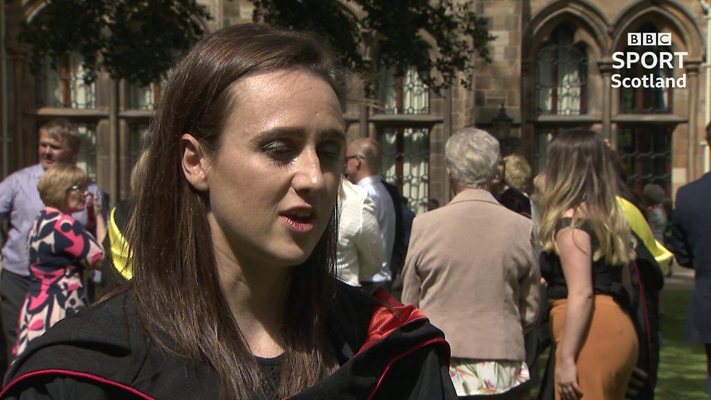 Laura Muir graduates from veterinary studies degree at University of ...
