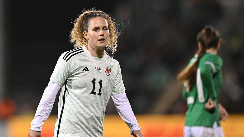 New Wales cap Lois Joel targets major tournament - BBC Sport