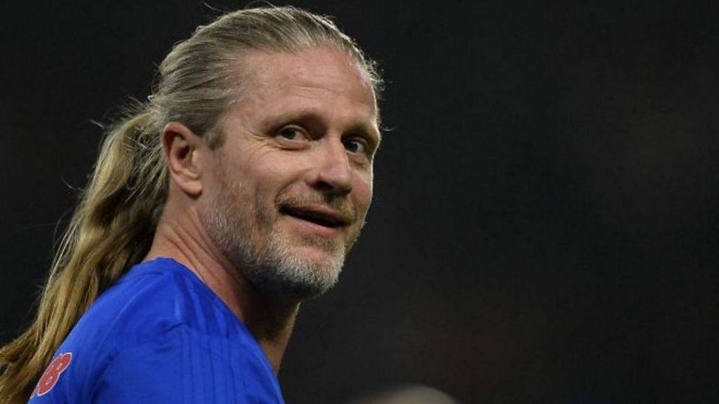 Emmanuel Petit: Wales could provide a 'surprise' at World Cup - BBC Sport