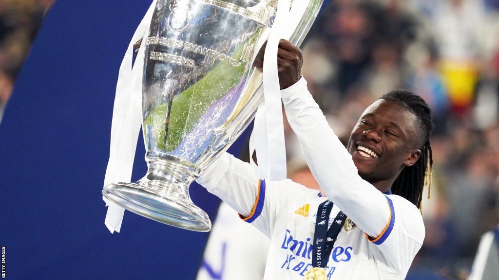 Eduardo Camavinga: Real Madrid extend France midfielder's contract ...