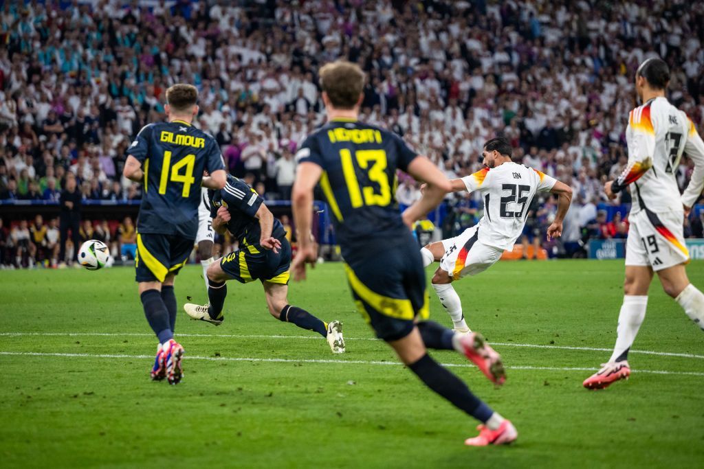 Headline here... - BBC Sport