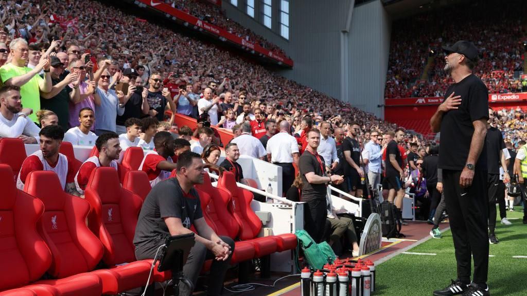 Jurgen Klopp: Anfield awash with emotion as manager bids farewell - BBC ...