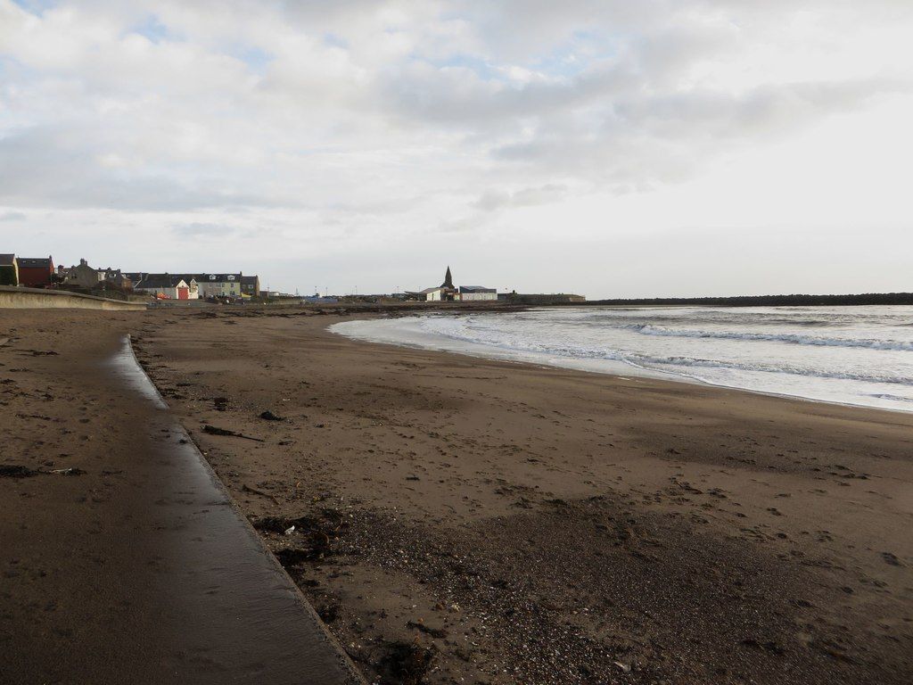 Newbiggin-by-the-Sea: Woman, 86, with dementia found metres from sea ...