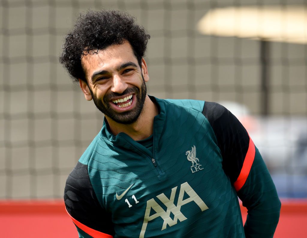 Liverpool: How happy are you that Mohamed Salah's staying?! - BBC Sport