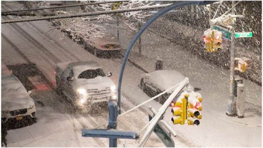 Heavy snow and blizzards for North America - BBC Weather