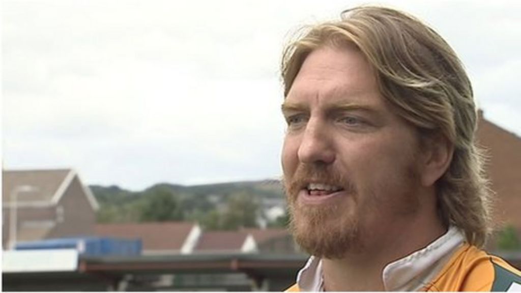 Andy Powell: 'Looking for me? Carry on' - BBC Sport