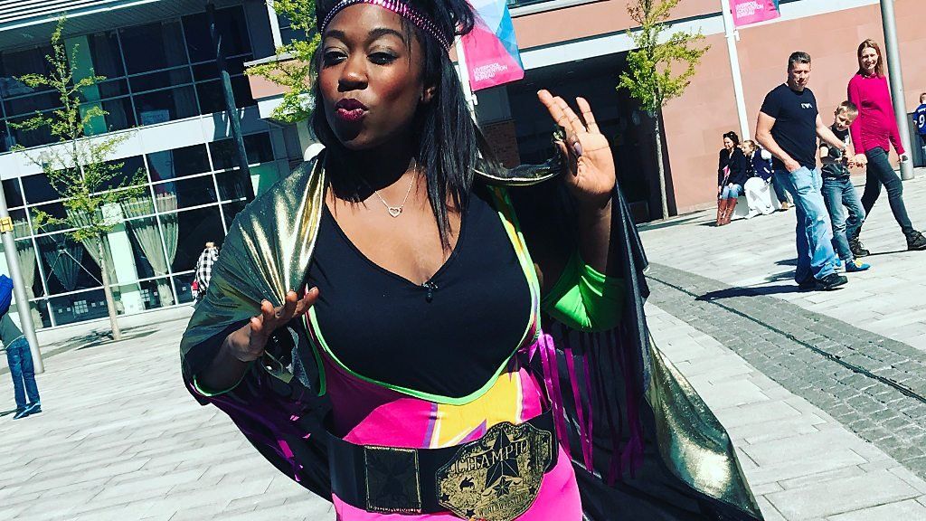 Can Ayshah become a WWE superstar wrestler? - BBC Newsround