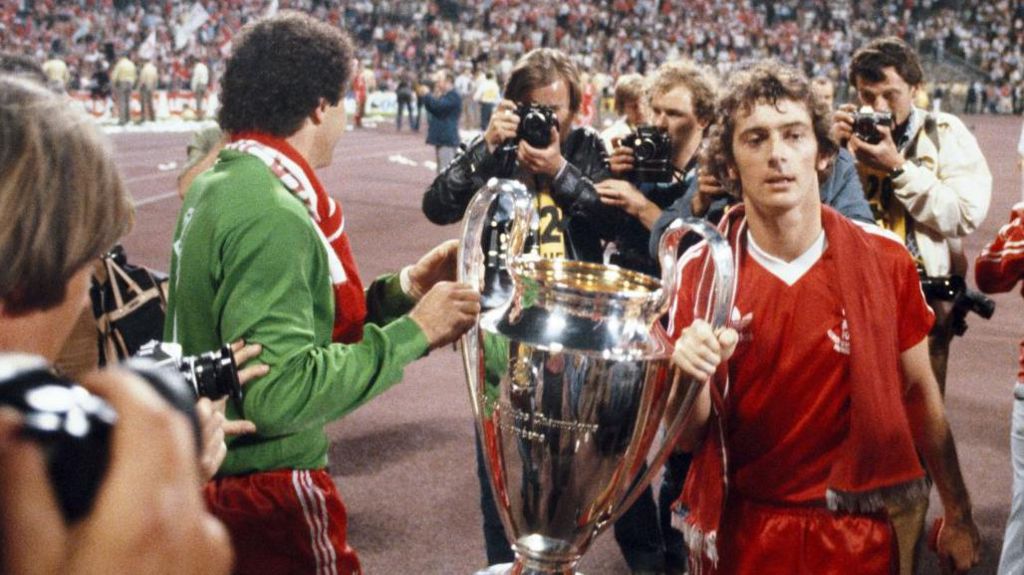 Nottingham Forest: Trevor Francis, Britain's first £1m player, dies ...