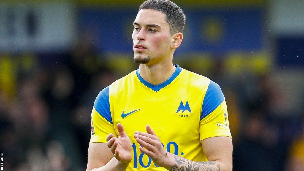 Klaidi Lolos: Crawley Town sign forward on two-year deal - BBC Sport