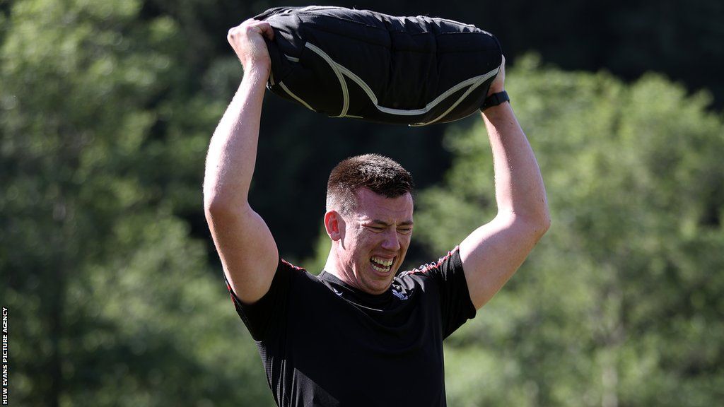 Adam Beard: Wales lock hopes to avoid World Cup 2019 nightmare - BBC Sport