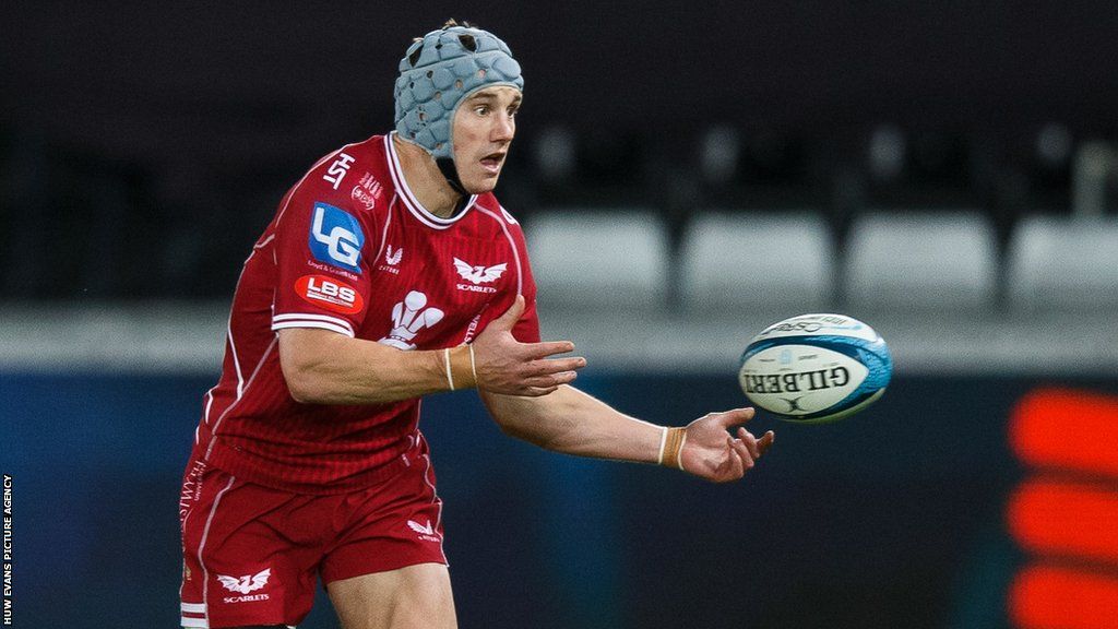Jonathan Davies: Scarlets centre to miss rest of season - BBC Sport