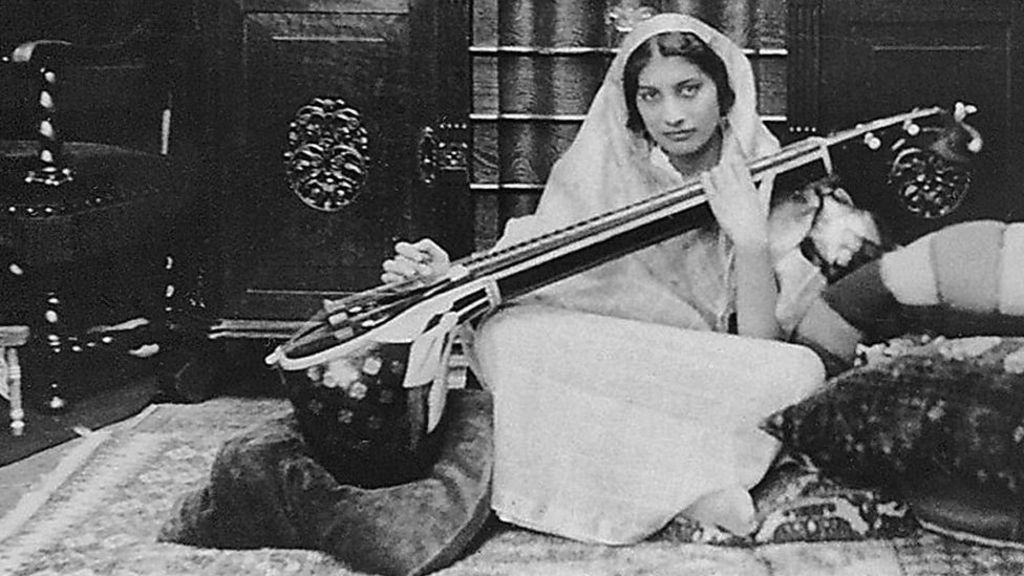 Princess Noor: New book about life of amazing spy - BBC Newsround