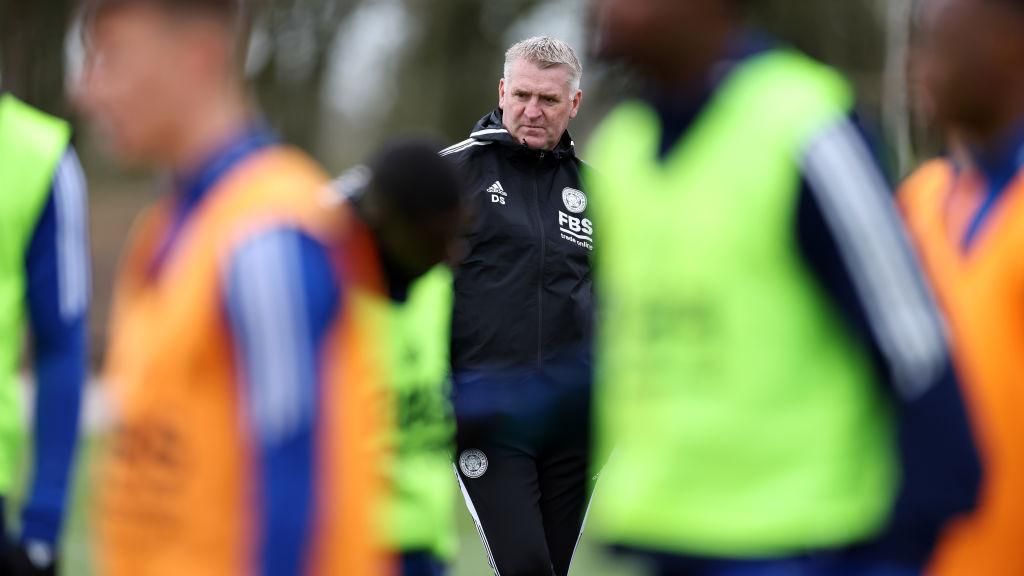 Leicester: Dean Smith on turning confidence and results - BBC Sport