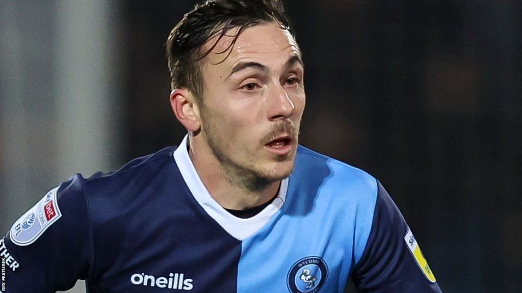 Josh Scowen: Wycombe midfielder signs contract extension for next ...