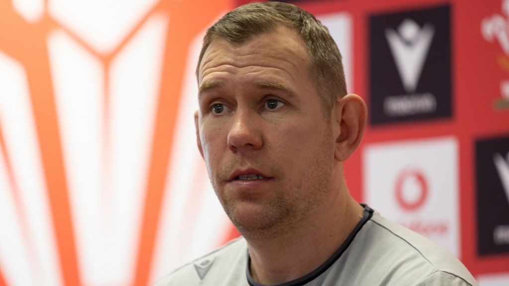 Women's Six Nations: Cunningham says scoreline didn't reflect Wales ...