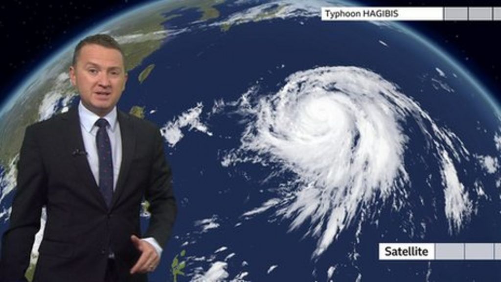 Typhoon Hagibis heads for Japan - BBC Weather