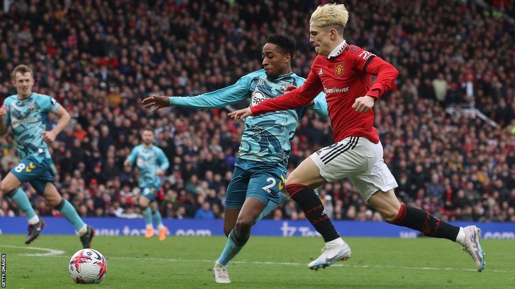 Kyle Walker-Peters: Southampton defenders calls for more work to ...