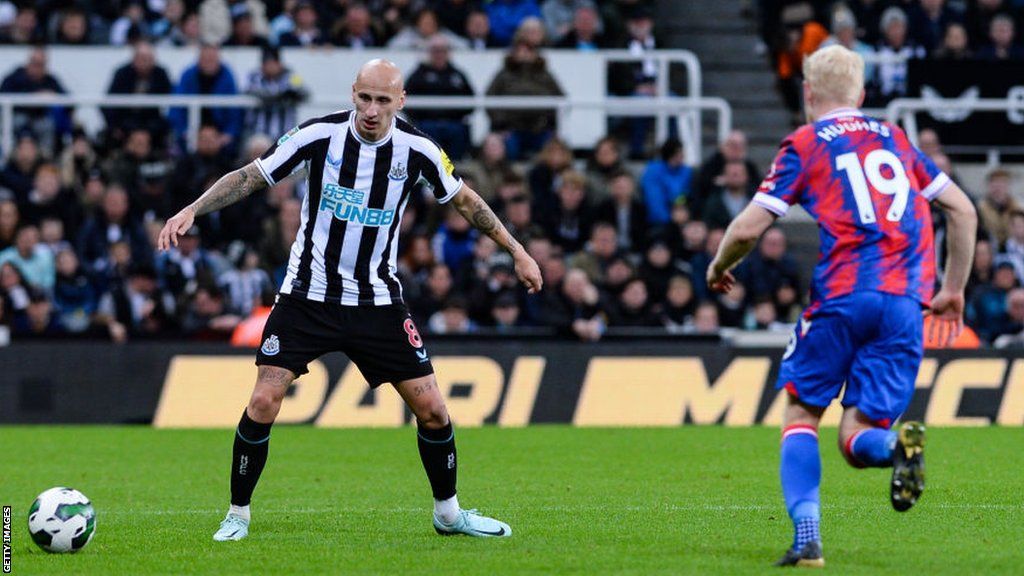 Jonjo Shelvey: Newcastle midfielder having medical at Nottingham Forest ...