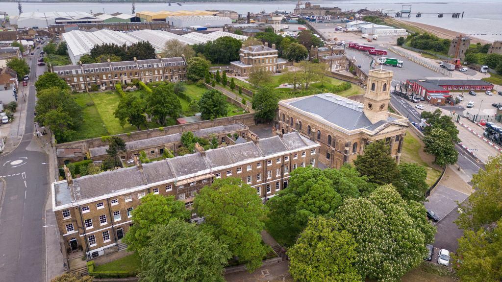 Sheerness: Church to reopen after £9.5m post-fire restoration - BBC News