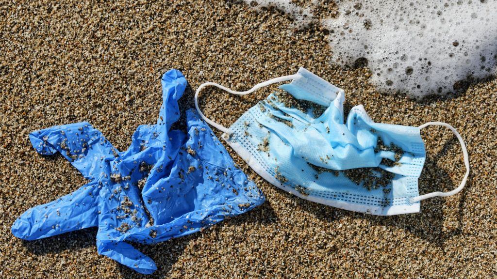 Coronavirus: PPE pollution and what can be done about it - BBC Newsround